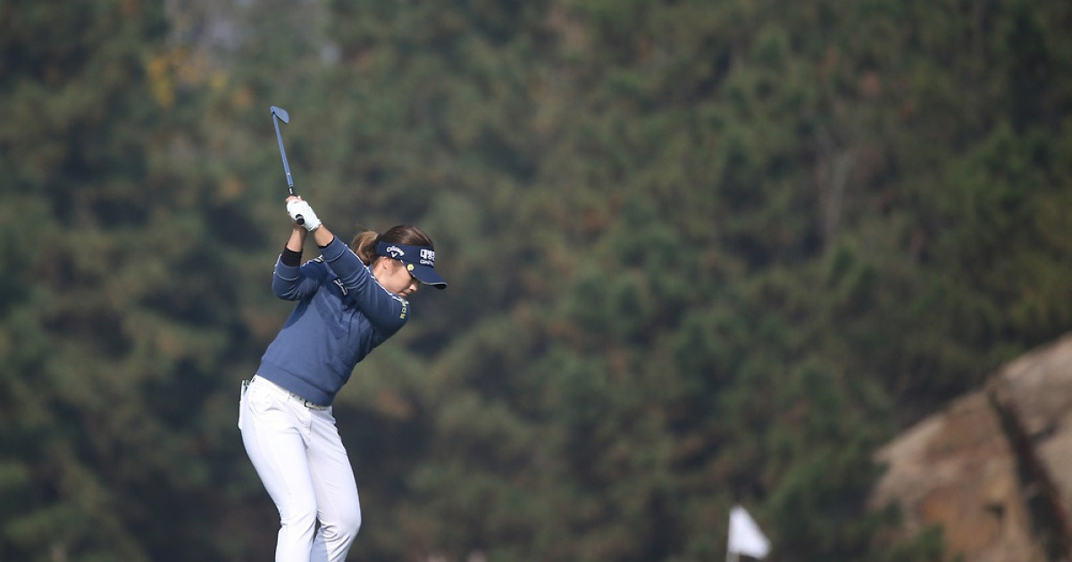 이정은6, LPGA 토토 재팬 클래식 3R 공동 4위 도약…선두와 4타 차