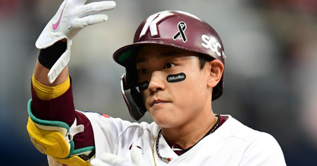 김태진이라 쓰고 ‘갓태진’이라 부른다…GG 내야수 공백 100% 채워 [KS4]