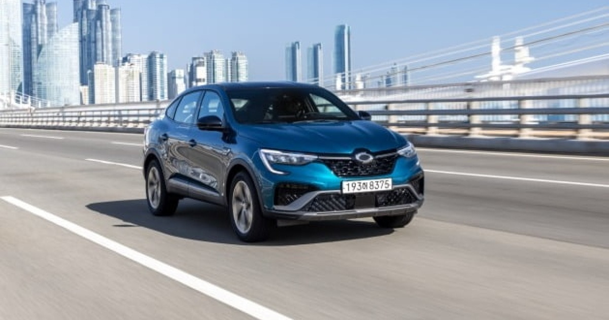 유럽에서 난리였던 도심형 SUV…XM3 하이브리드 타보니[신차털기]