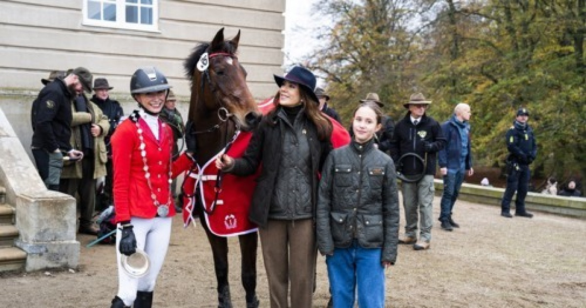 DENMARK ROYALTY HUBERTUS HUNT