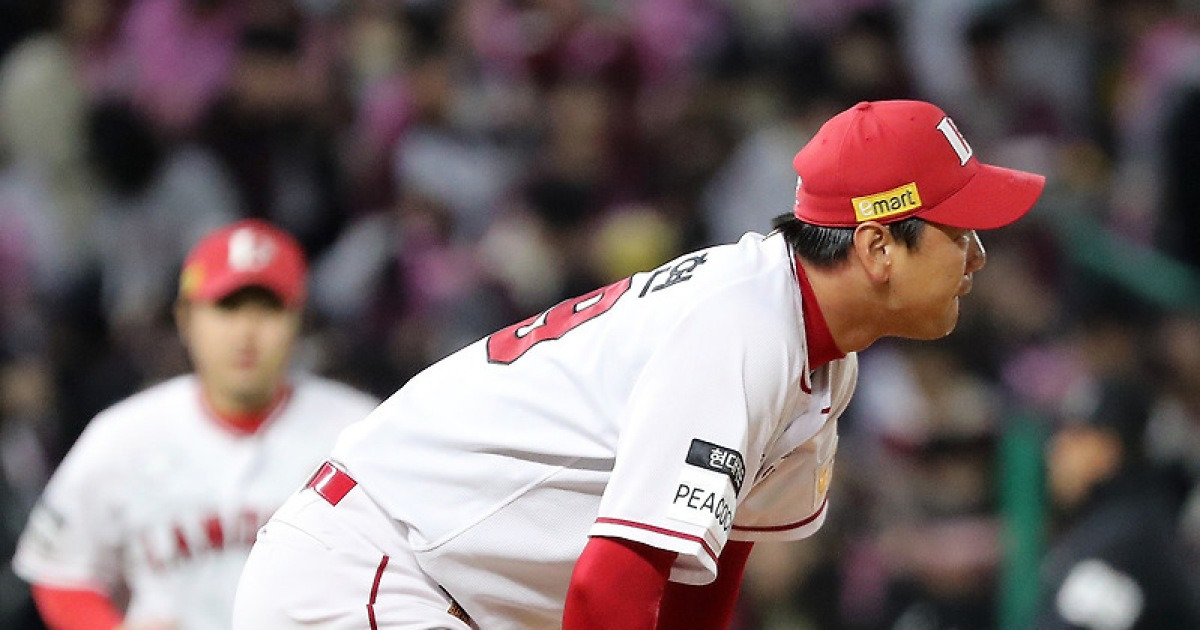 [KS5] 흔들린 에이스…SSG 김광현, 5이닝 3실점 아쉬움 남겼다