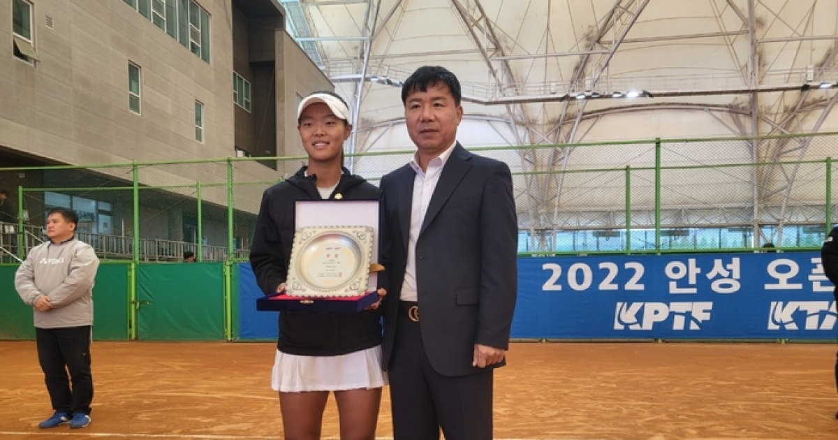 백다연 가파른 상승세 안동오픈 女단식 정상···심성빈은 남자 단식 우승