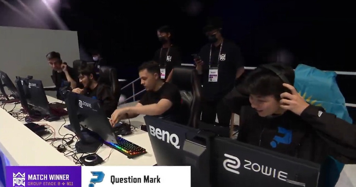 '상위권으로 가자!' QM, 깔끔한 샷으로 8킬 치킨 획득 [PGC 2022]