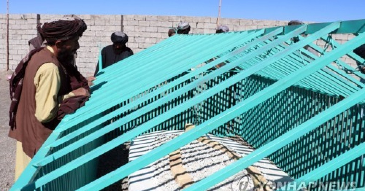 AFGHANISTAN MULLAH OMAR GRAVE