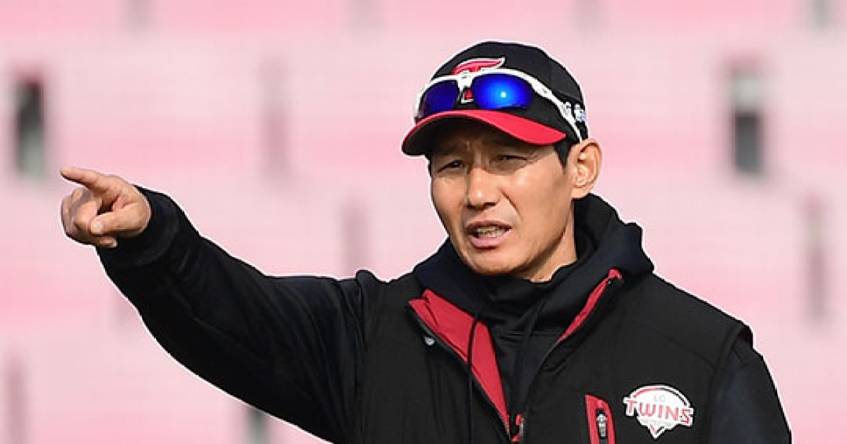 염경엽 LG 감독, WBC 대표팀 기술위원장 사임한다