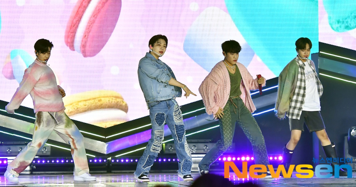 AB6IX, 신나게 즐기는 무대 [포토엔HD]