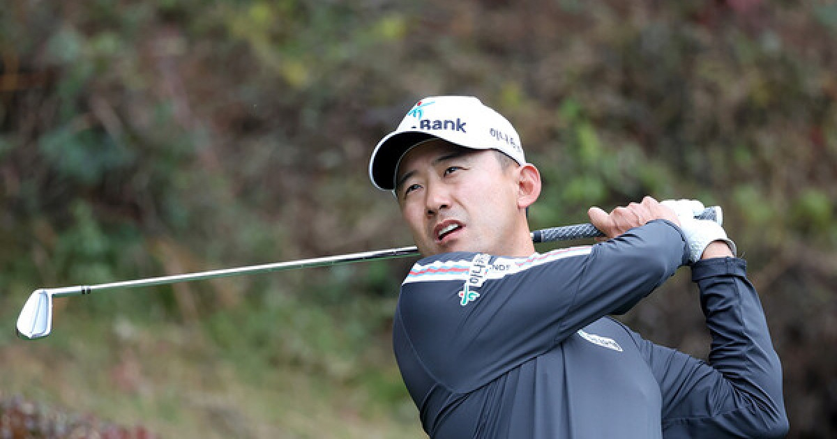 2타차 단독선두 한승수, 시즌 최종전 우승 기대 [KPGA LG시그니처]
