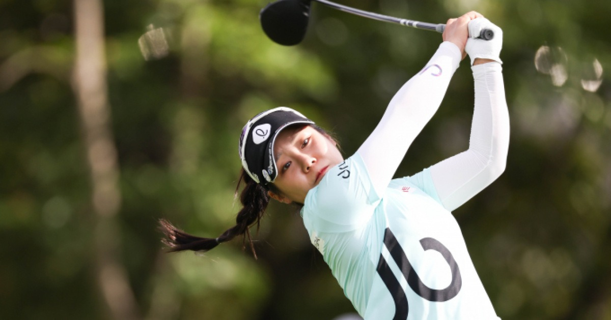 이소영, KLPGA 투어 시즌 최종라운드 '홀인원'… 벤츠 EQA 250 받아