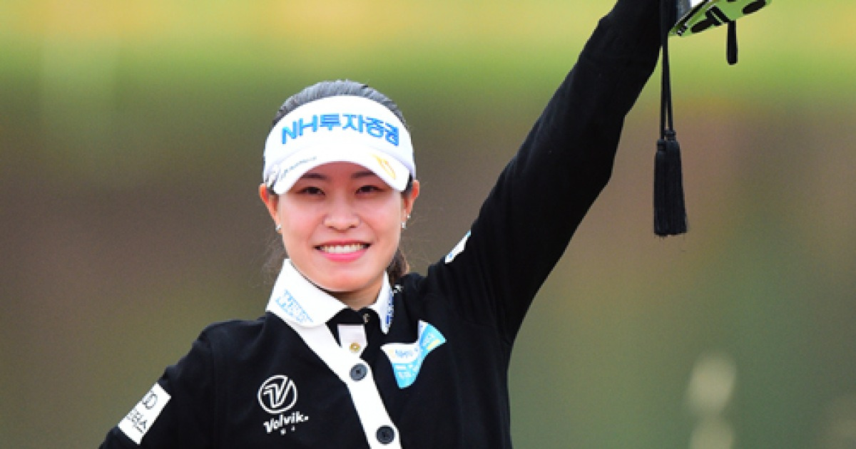 [MD포토] KLPGA 통산 16승 박민지 '위풍당당'