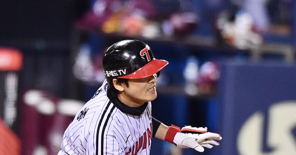 KBO, 퓨쳐스리그 FA 자격 선수 16명 공시…이형종 포함