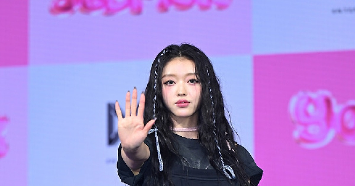 [Y현장] 유아 "타이틀곡 'Selfish' 퍼포먼스, 원밀리언 최영준이 안무 짜줘"