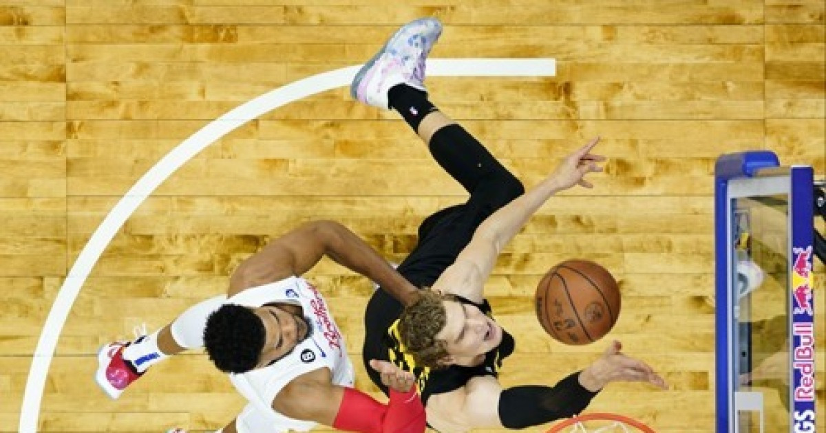 Jazz 76ers Basketball