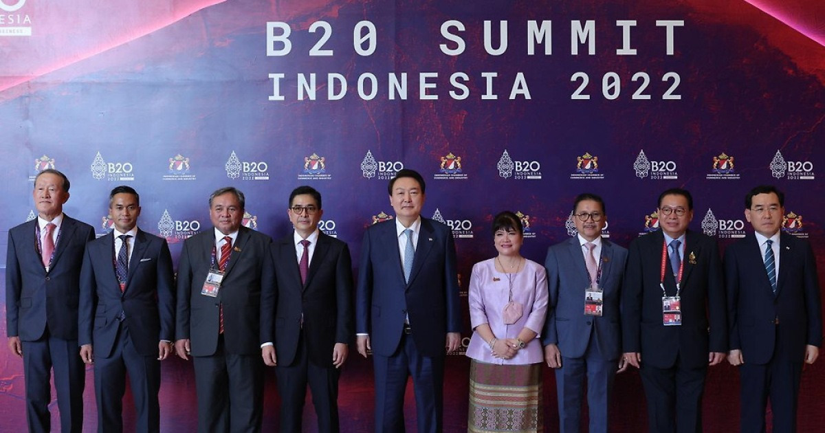 B20 서밋 참석한 윤석열 대통령