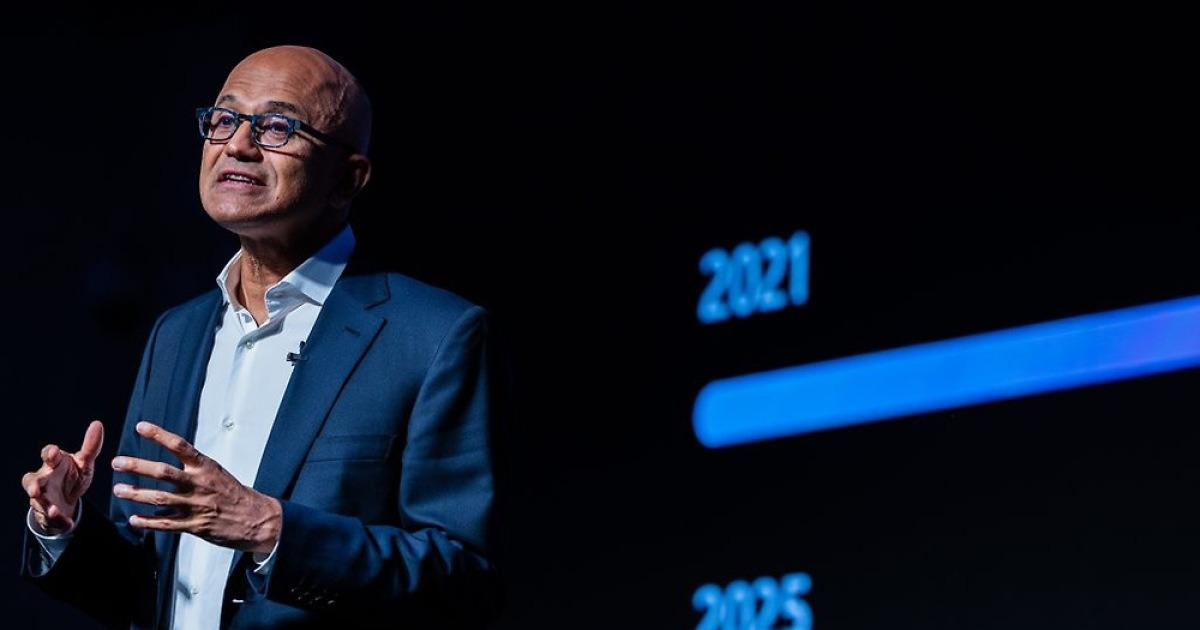 MS 클라우드 서비스 미래 설명하는 나델라 MS CEO