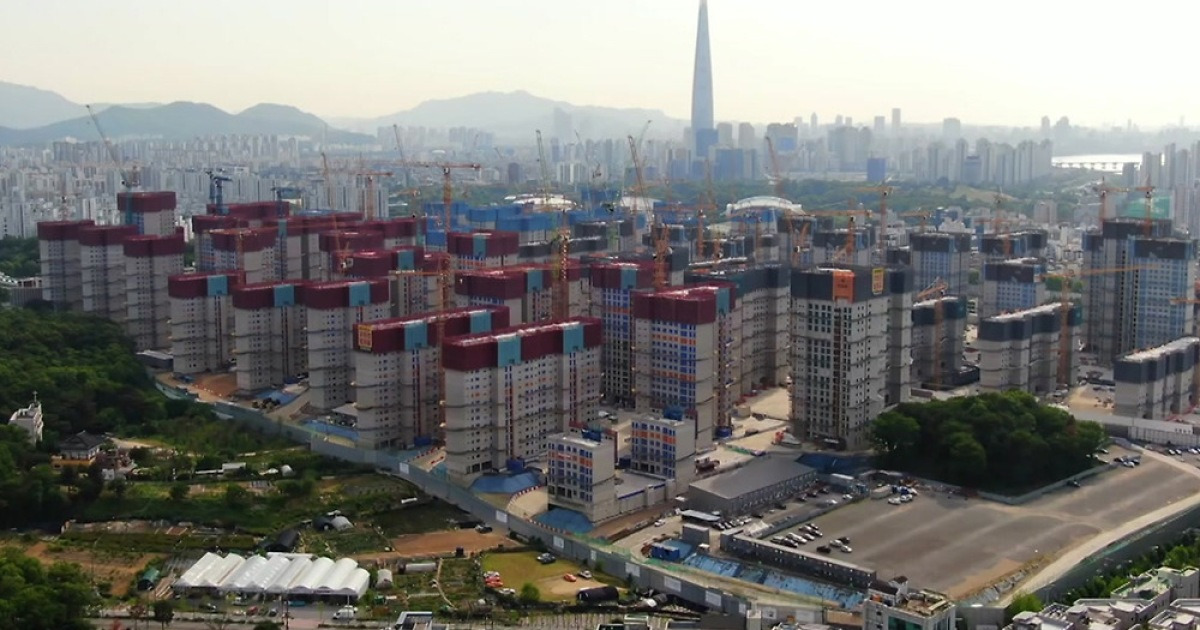 둔촌주공 일반분양 3.3㎡당 3천829만 원...84㎡ 중도금대출 불가