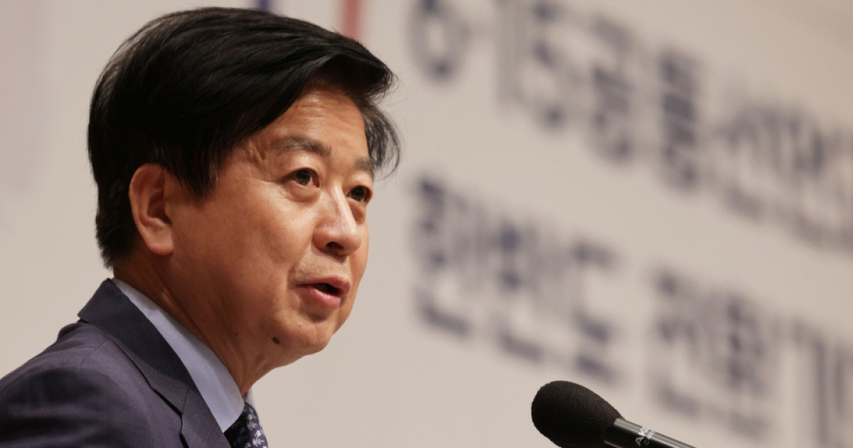검찰 노웅래 민주당 의원 사무실 압수수색…뇌물·정치자금법 위반 혐의