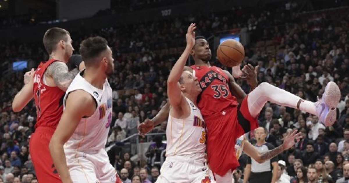 Heat Raptors Basketball