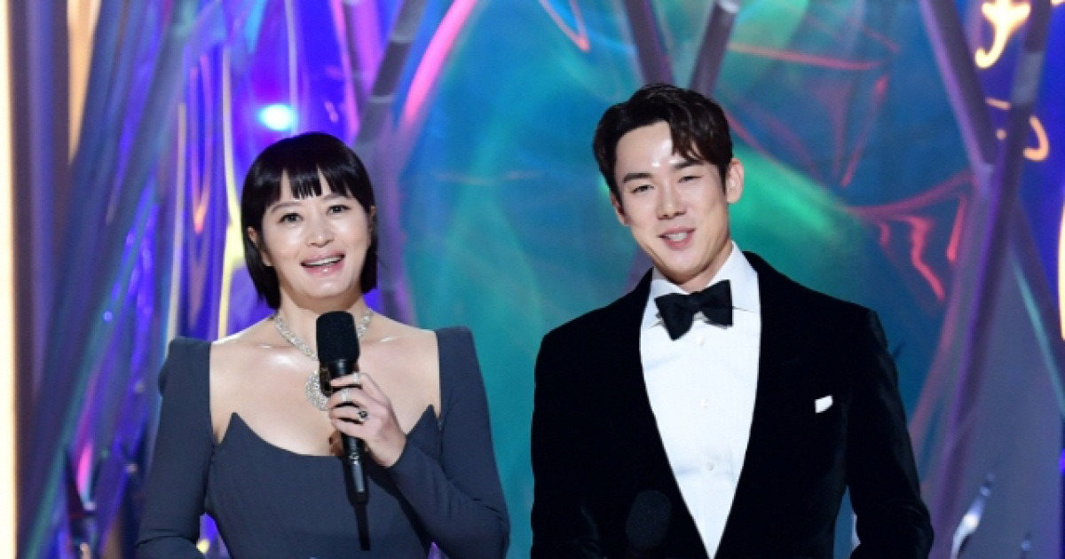 [청룡영화상] "위로, 감동, 기쁨 선사할 것"…김혜수X유연석, 제43회 청룡영화상 MC 5번째 호흡