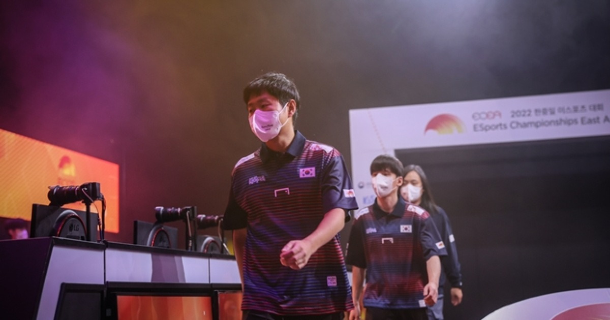 [ECEA 2022] 일본에 무릎 꿇으며 준우승 차지한 한국 ‘e풋볼 2023’ 대표팀