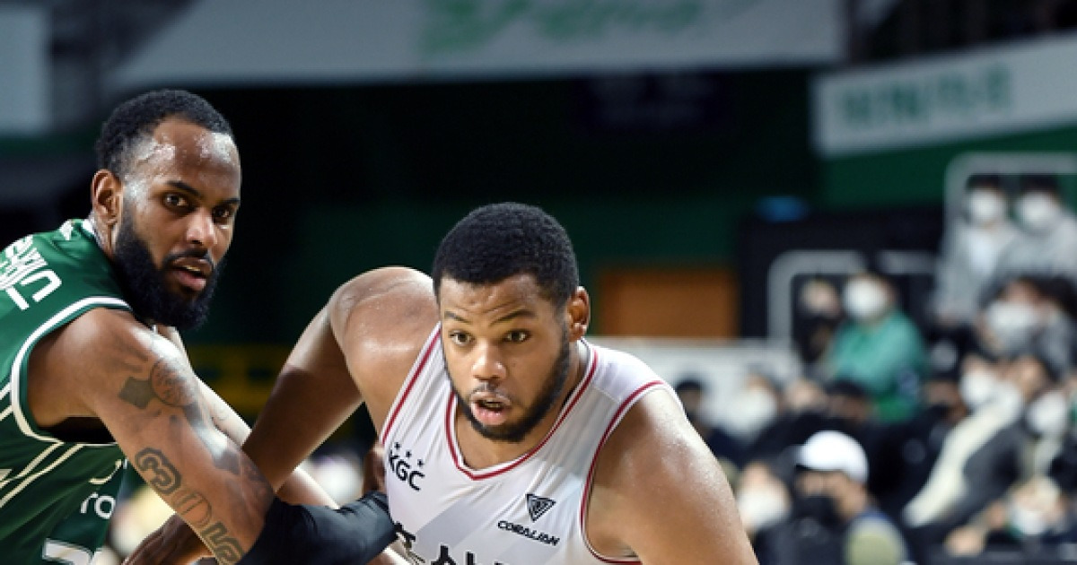 DB 격파한 KGC, 프로농구 단독 1위 올랐다