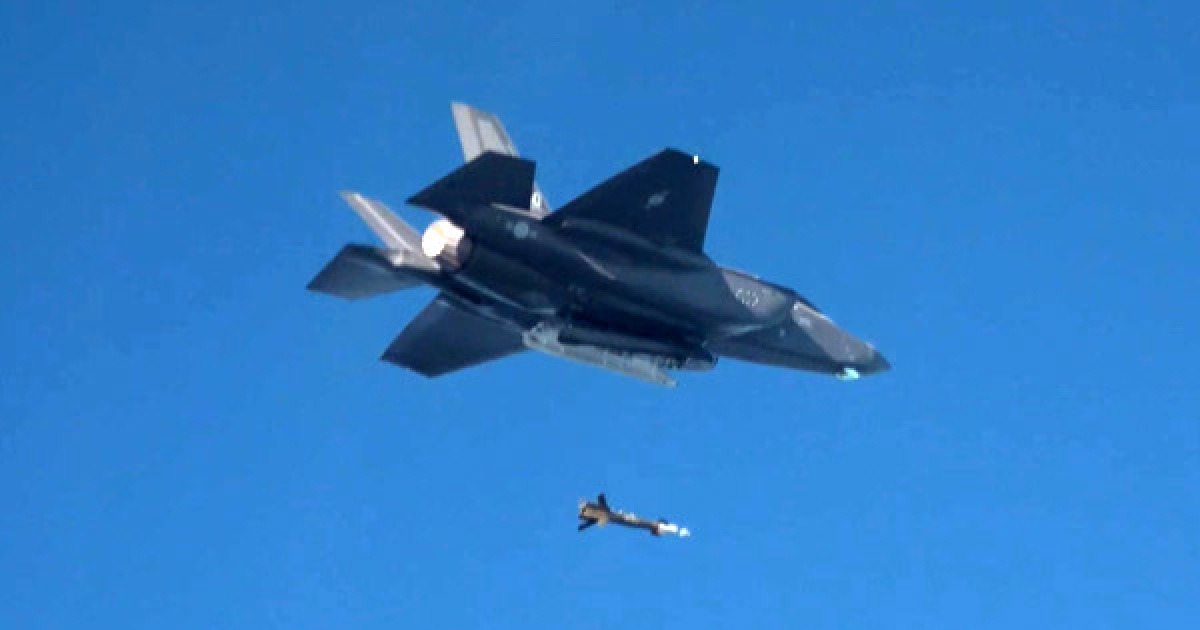 F-35A 동원 미사일 발사대 타격훈련 첫 공개‥北ICBM 도발에 대응