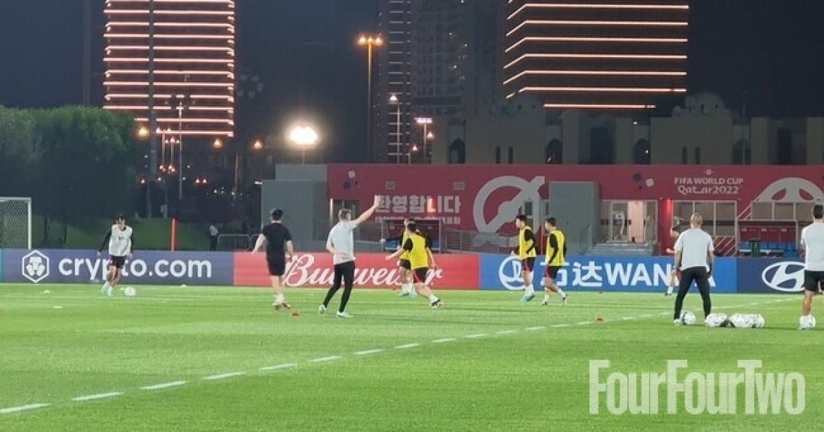 [442.live] ‘흰 조끼’ 입은 손흥민-황인범-이재성-김진수, 패스 또 패스