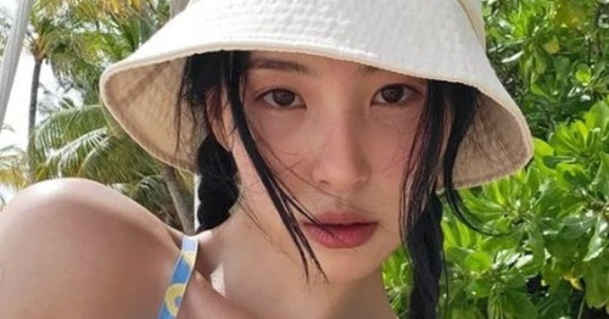 몰디브 여행 간 선미, 비키니 입고 몽환적 매력 발산 [M+★SNS]