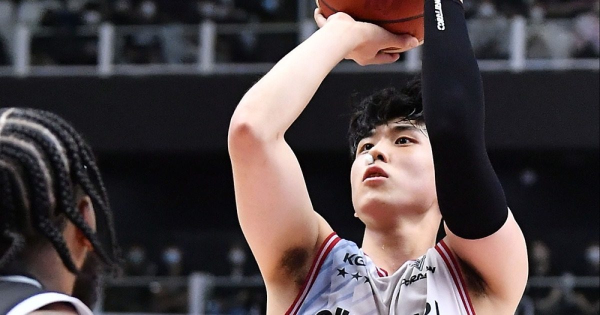 변준형 극적 위닝샷…프로농구 KGC, KCC에 승리