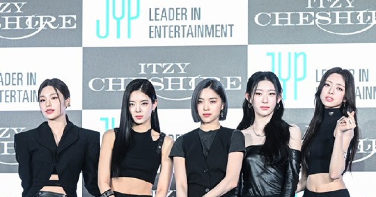 [Y현장] ITZY "신곡 'Cheshire', 우리 매력을 새롭게 끌어낼 곡"