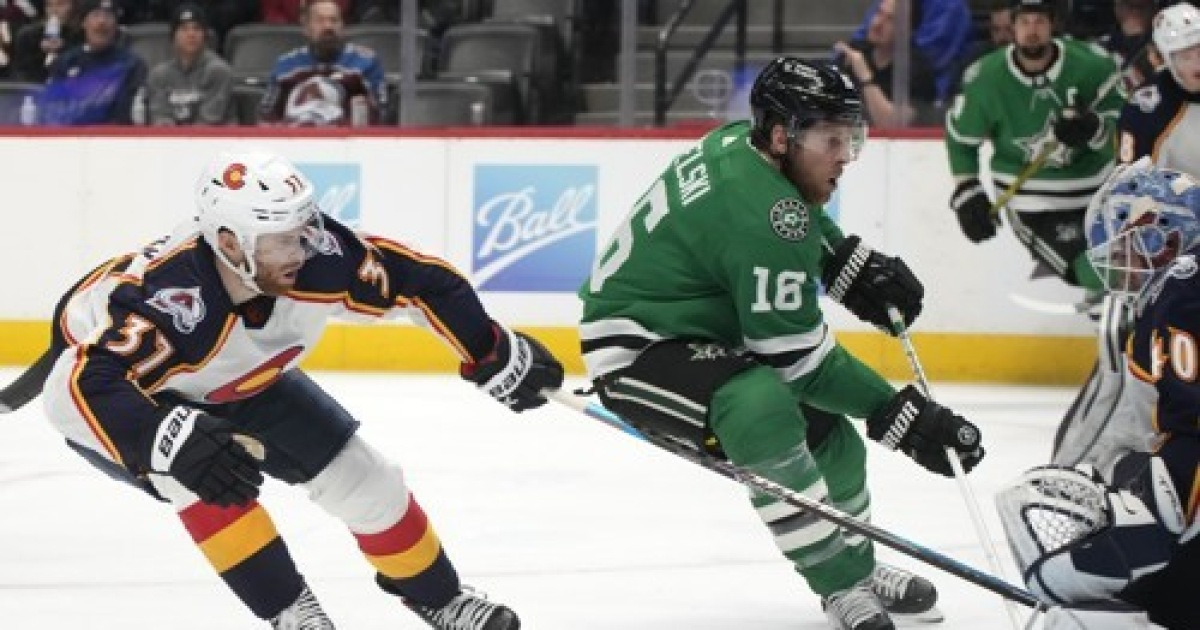 Stars Avalanche Hockey