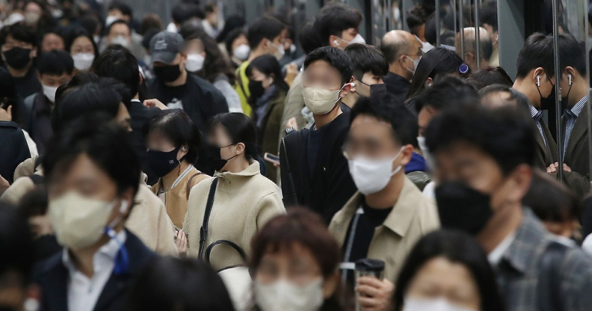 대전시 실내에서도 마스크 벗자…실효성 떨어져 의무착용 해제 검토