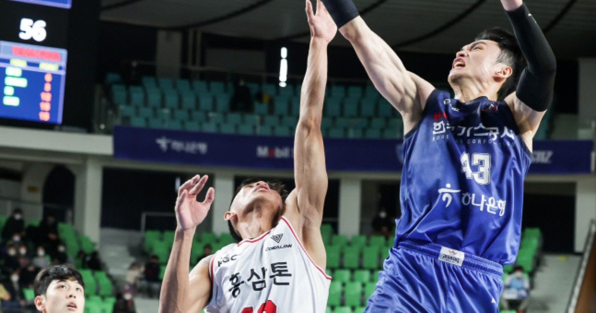 '이대성 25점' 가스공사 3연승 질주 KGC 7연승 저지…SK는 LG 꺾고 2연승
