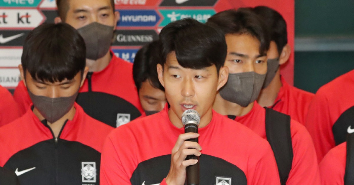 손흥민 “동료들 자랑스러워” 황희찬 “가나전 뒤 눈물 펑펑” 벤투 “내 인생엔 항상 한국이 있었다” 