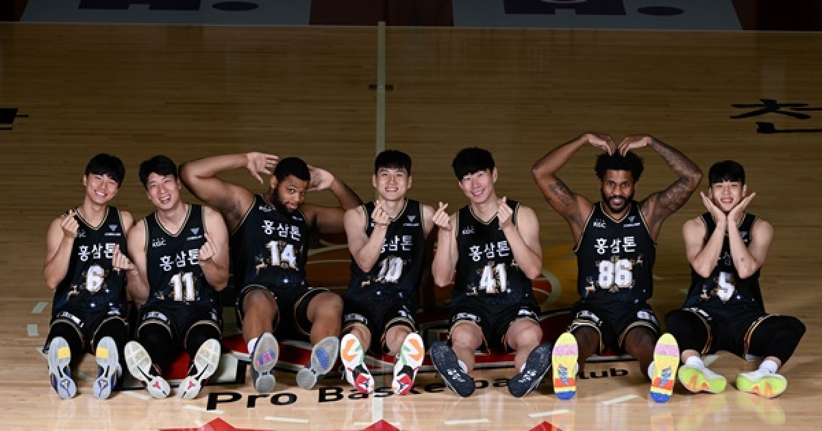 KGC, 12월 홈경기서 '크리스마스 에디션' 유니폼 착용