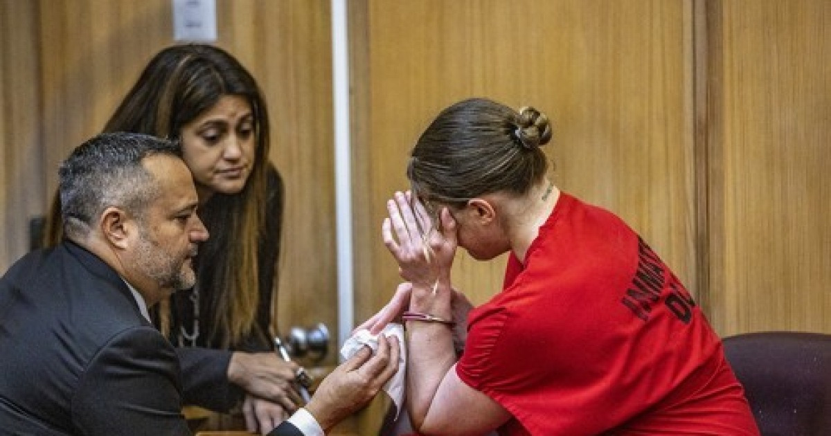 Model Arrested Florida