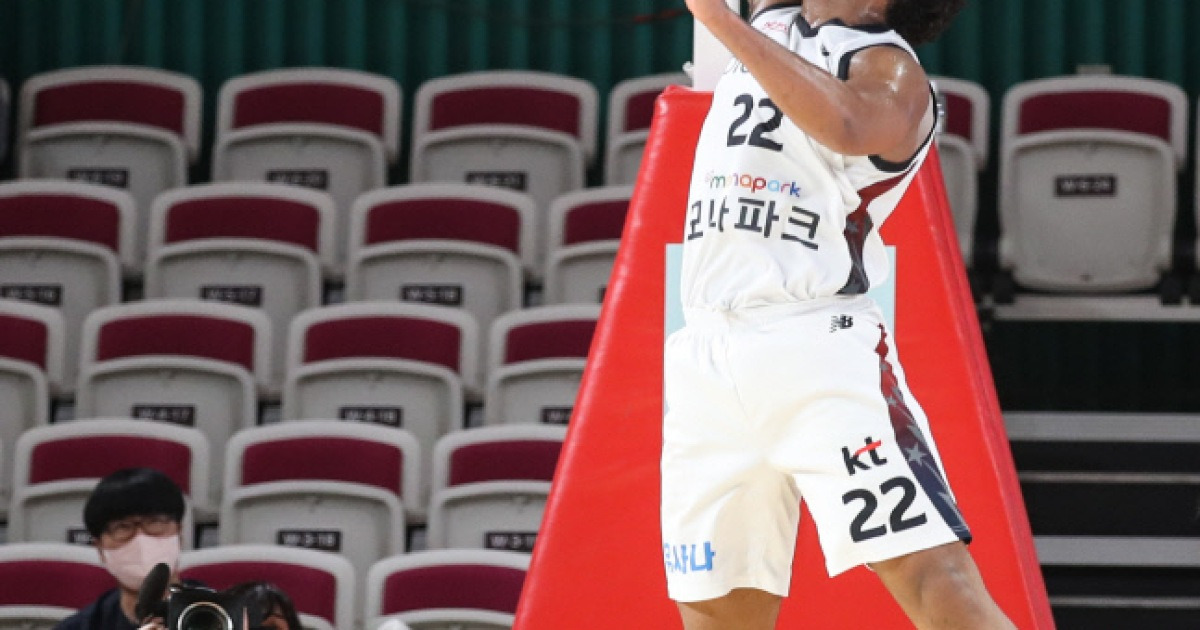 '아노시케 28점' KT, LG 81-69 제압 5연패 탈출...KCC는 허웅 쐐기포로 SK 눌러