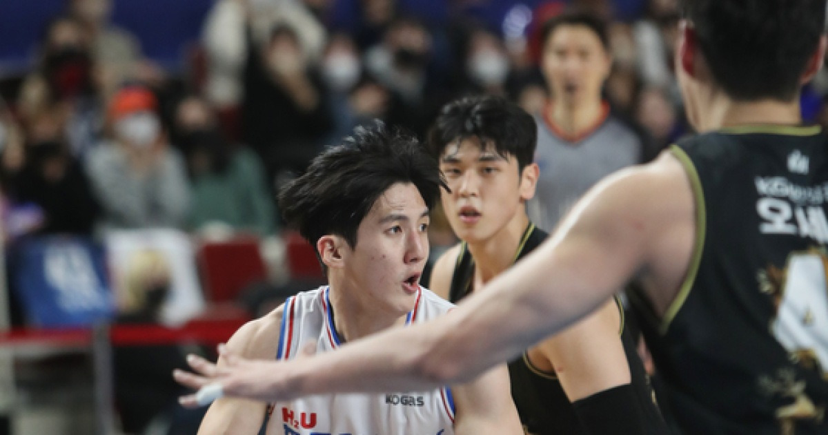 '우동현 4Q 12점' 한국가스공사, 안방에서 2연속 KGC 격침