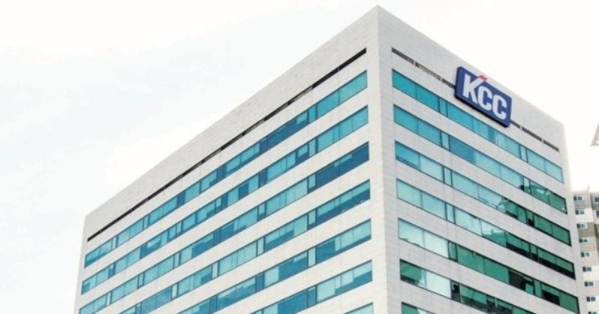 KCC, 모멘티브 인수 재무부담 가중...총차입금 5조 돌파 창사 이래 최대 | 블로터