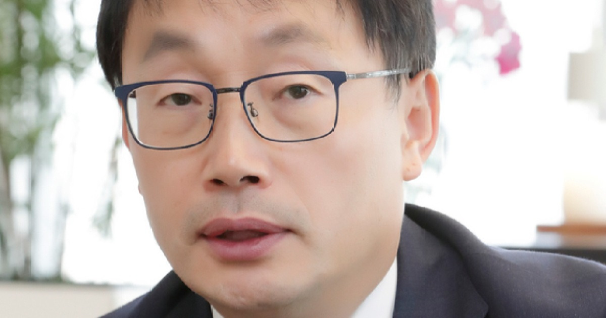 [아!이뉴스] 구현모 KT, CEO 경선 제안…인스타그램 홀린 '갓생'