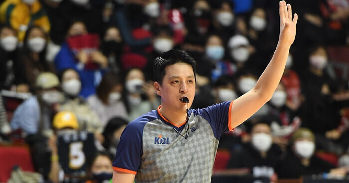 이상준 KBL 심판, 2022~2023시즌 2라운드 심판상 수상