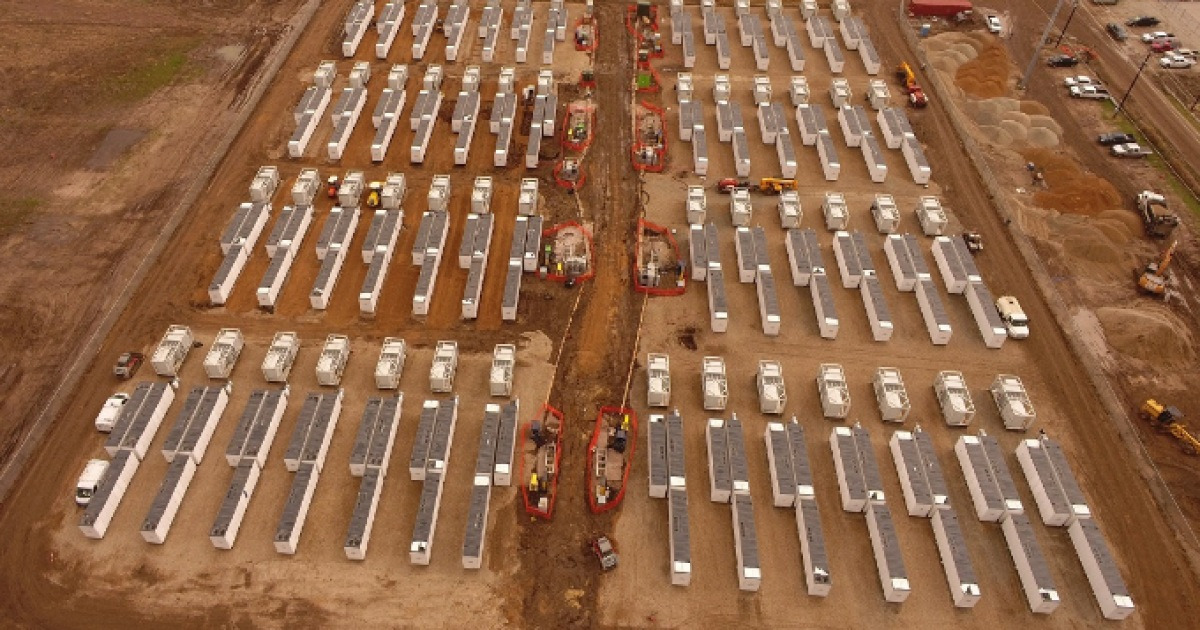 한화큐셀, 美서 ESS 프로젝트 매각한다… 총 2.4GWh 규모