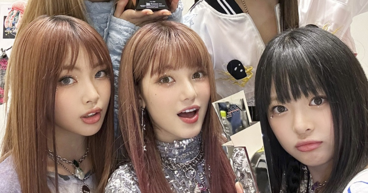 뉴진스 '2022 AAA' 신인상·대상 올해의 퍼포먼스 2관왕