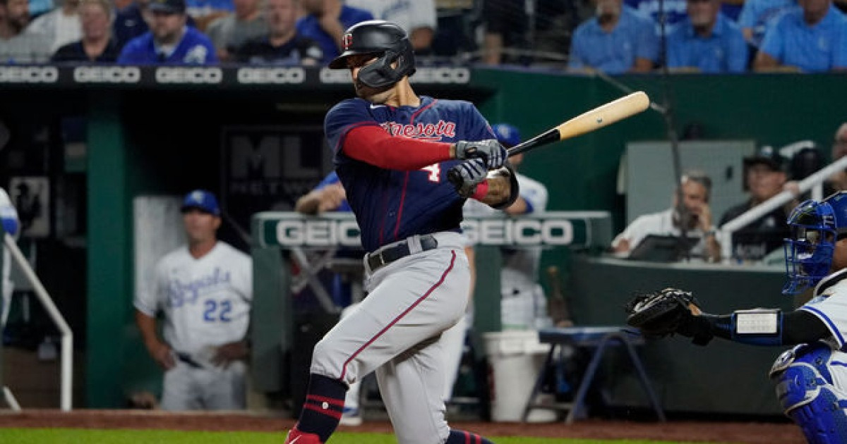 4535억 받고 SF행 155홈런 유격수…"ML 역대급, 10년 간판 된다"