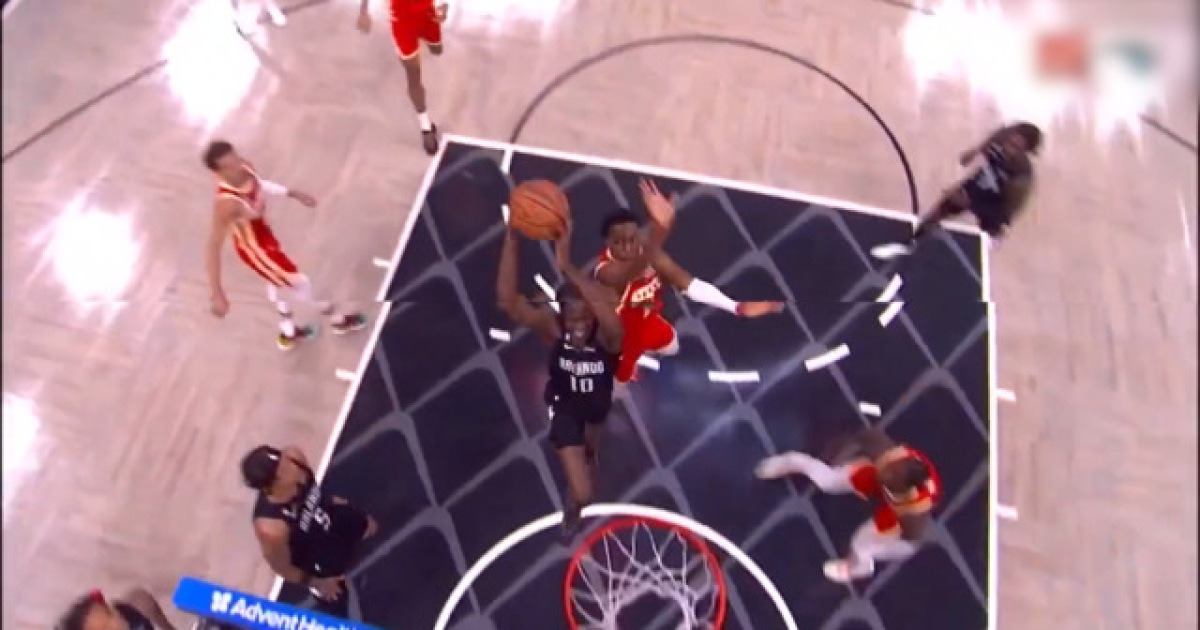 [스포츠 영상] 볼을 갖고 노는 '볼 볼'