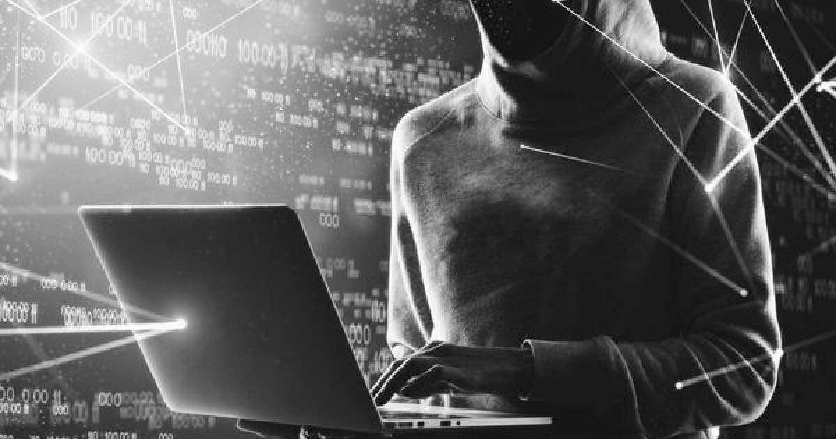 [소설 ‘위대한 알코올중독자’ ] CIA 정보관