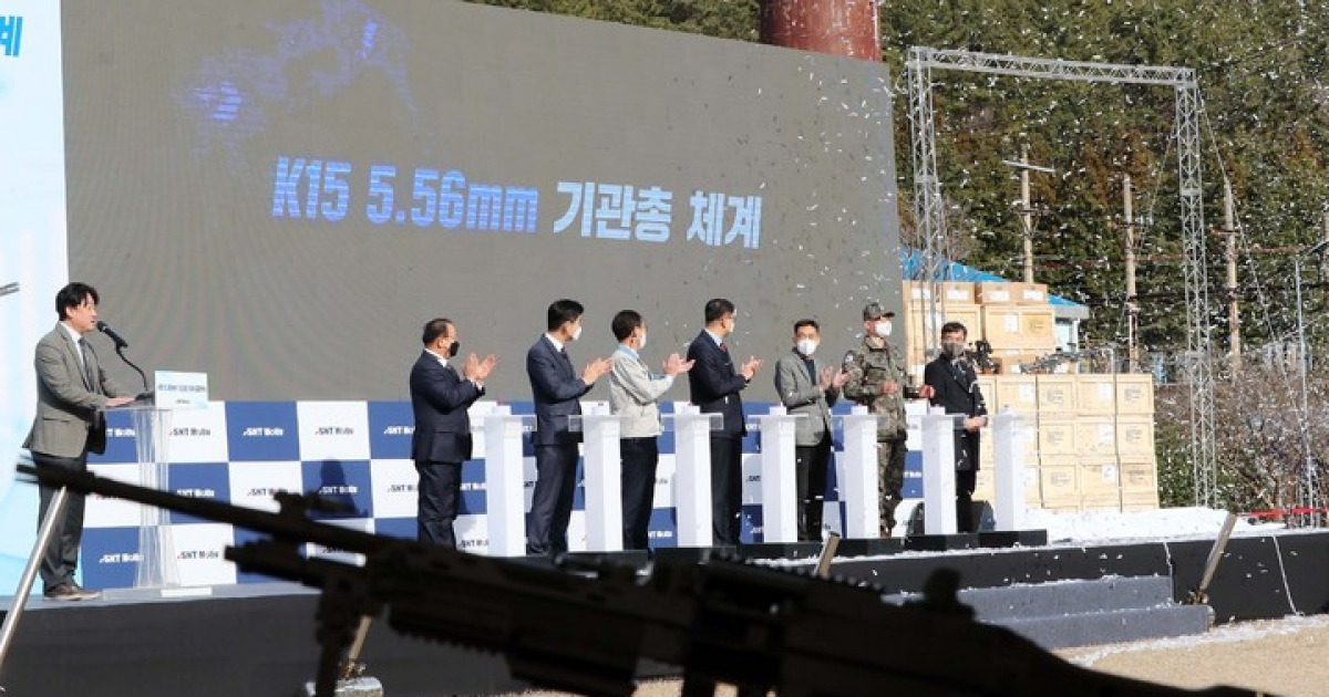 SNT모티브, K15기관총 첫 출하식