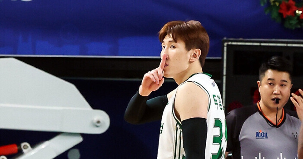 [뒷북STAT] 두경민의 43점, KBL 최초 25분 미만 출전 40득점+