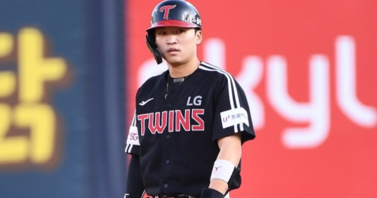 손 보호하려는 주루용 장갑도 너무 길면 꼼수? KBO 규칙위, 길이 30cm로 제한[SC초점]