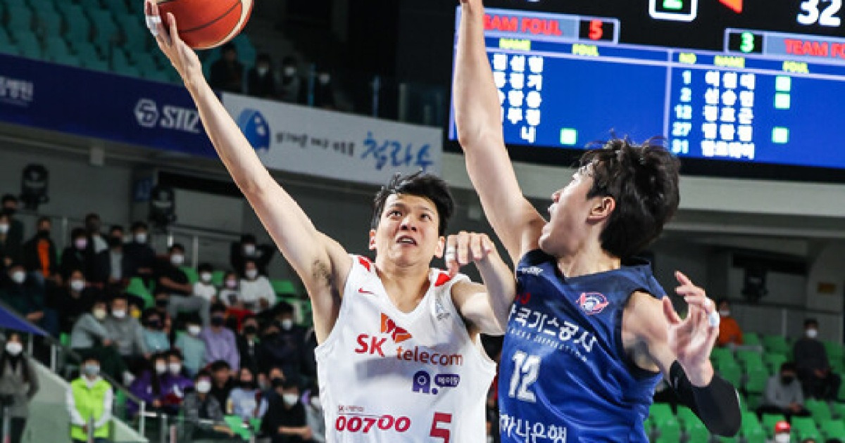 [BK 리뷰] ‘김선형 4Q 초반 지배’ SK, 한국가스공사 격파 … 공동 2위 현대모비스-LG와 1게임 차