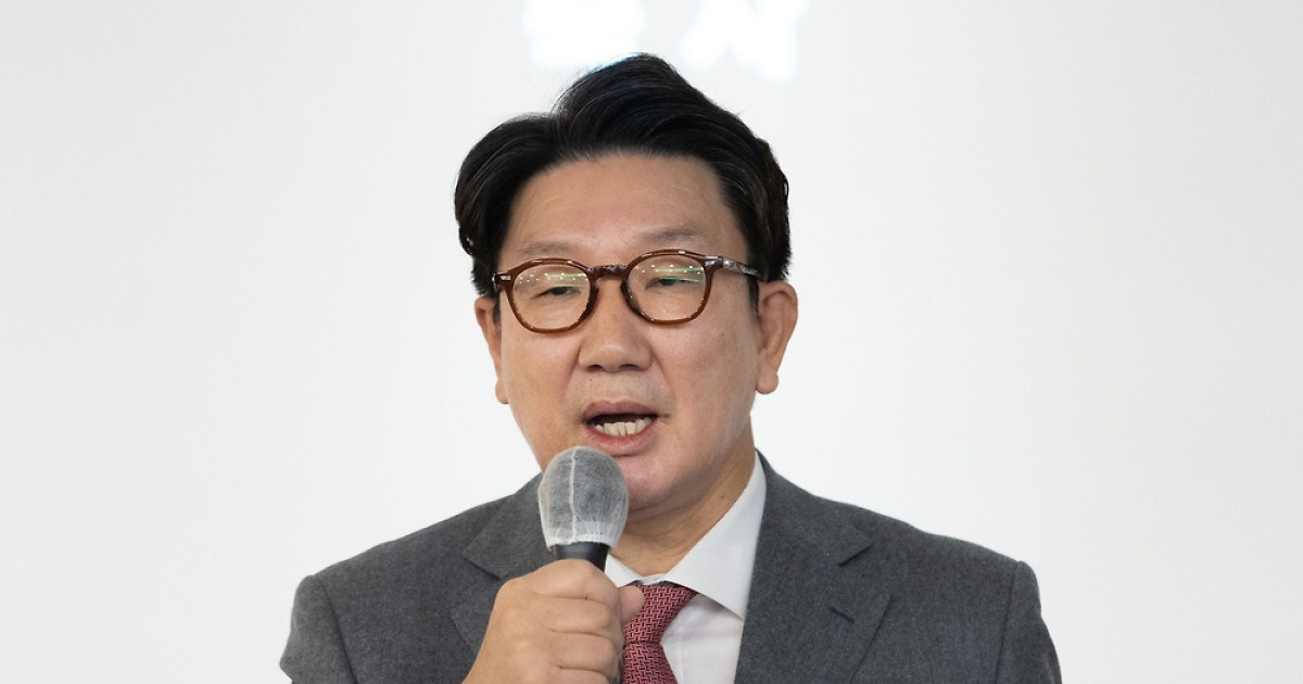 “남자만 숙직하는 게 평등이냐”…권성동, 인권위 결정 공개비판